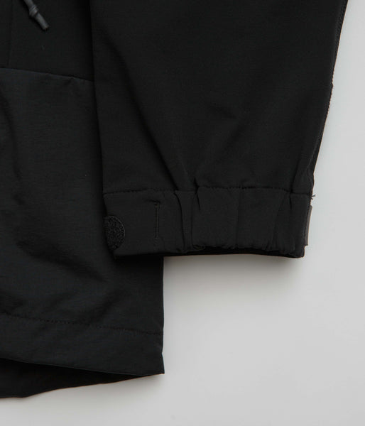 and wander Stretch Shell Jacket - Black | Flatspot