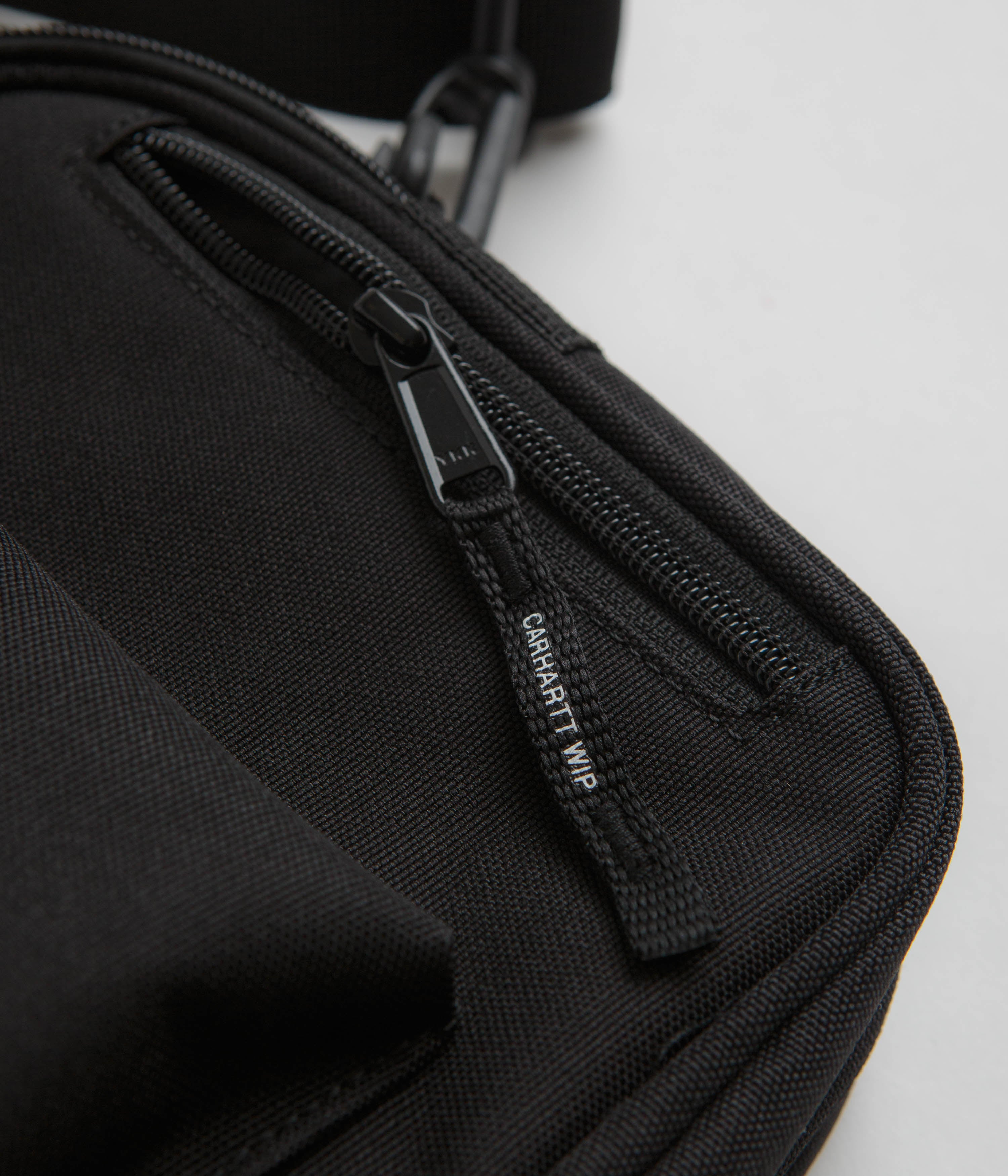 Carhartt Small Essentials Bag - Black | Flatspot