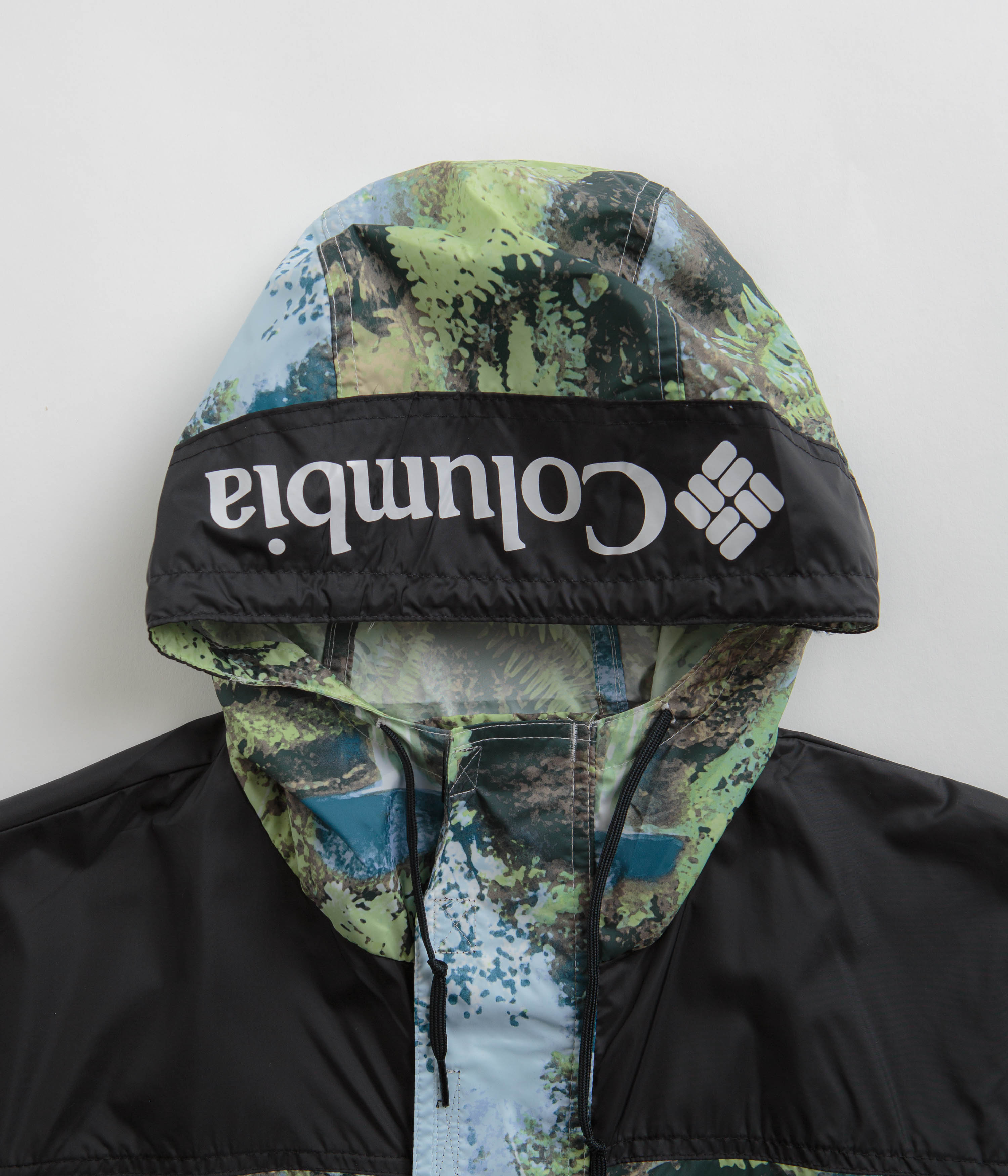 Columbia Challenger Windbreaker Jacket - Napa Green Chasing Falls Prin | Flatspot