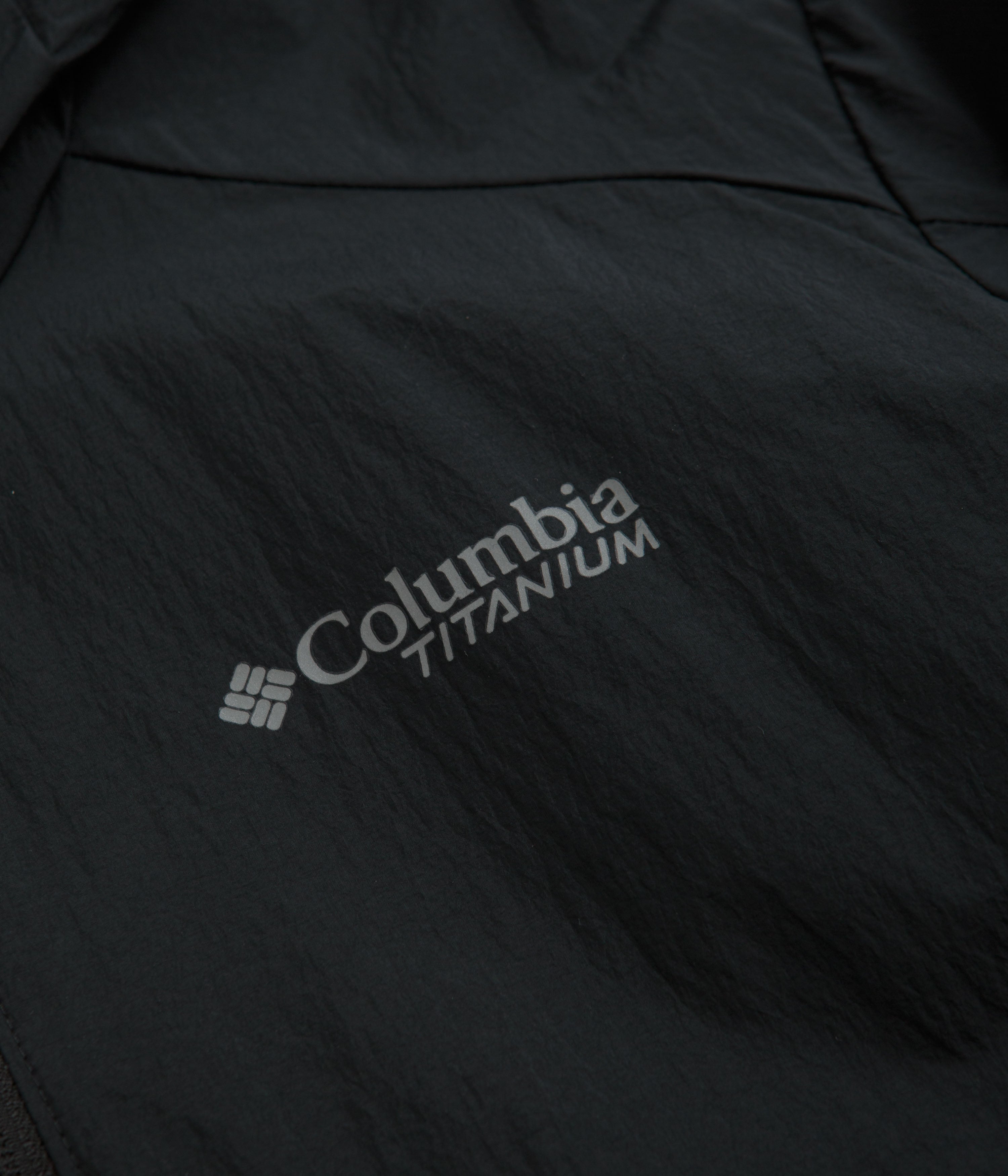 Columbia Loop Trail II Windbreaker Jacket - Black | Flatspot