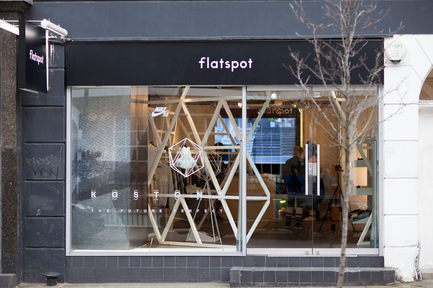 About Us | flatspot