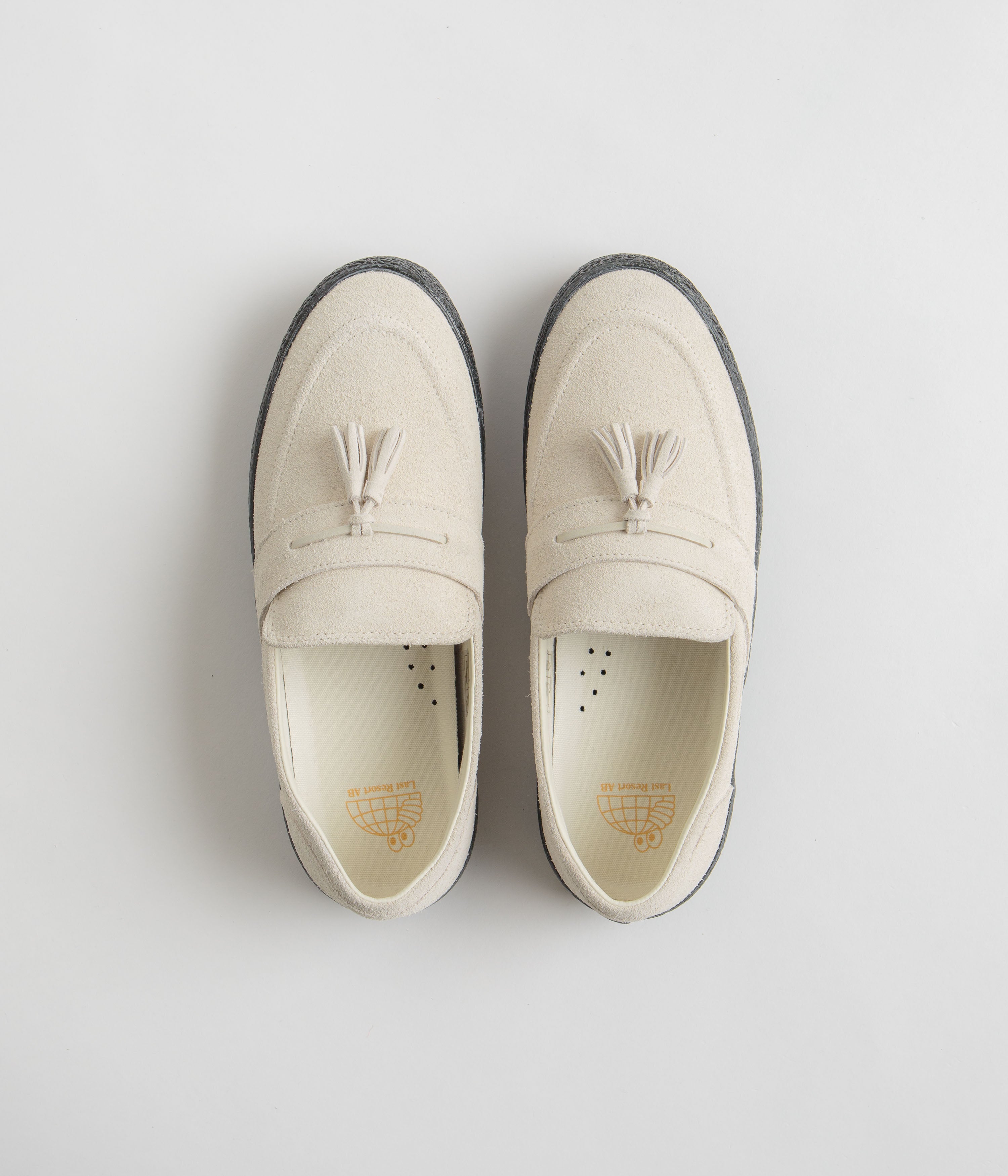 Last Resort AB VM005 Loafer Shoes - Cream / Black | flatspot