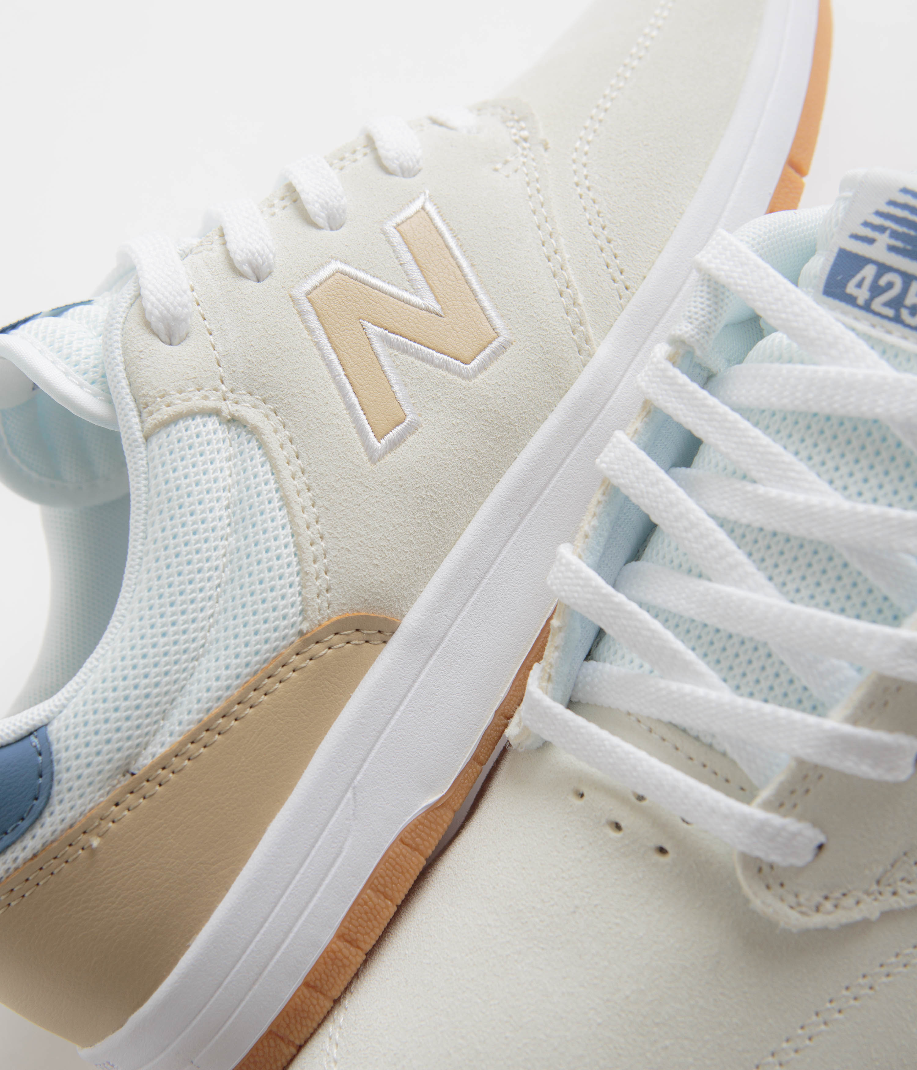 New Balance Numeric 425 Shoes - Sea Salt / White | Flatspot