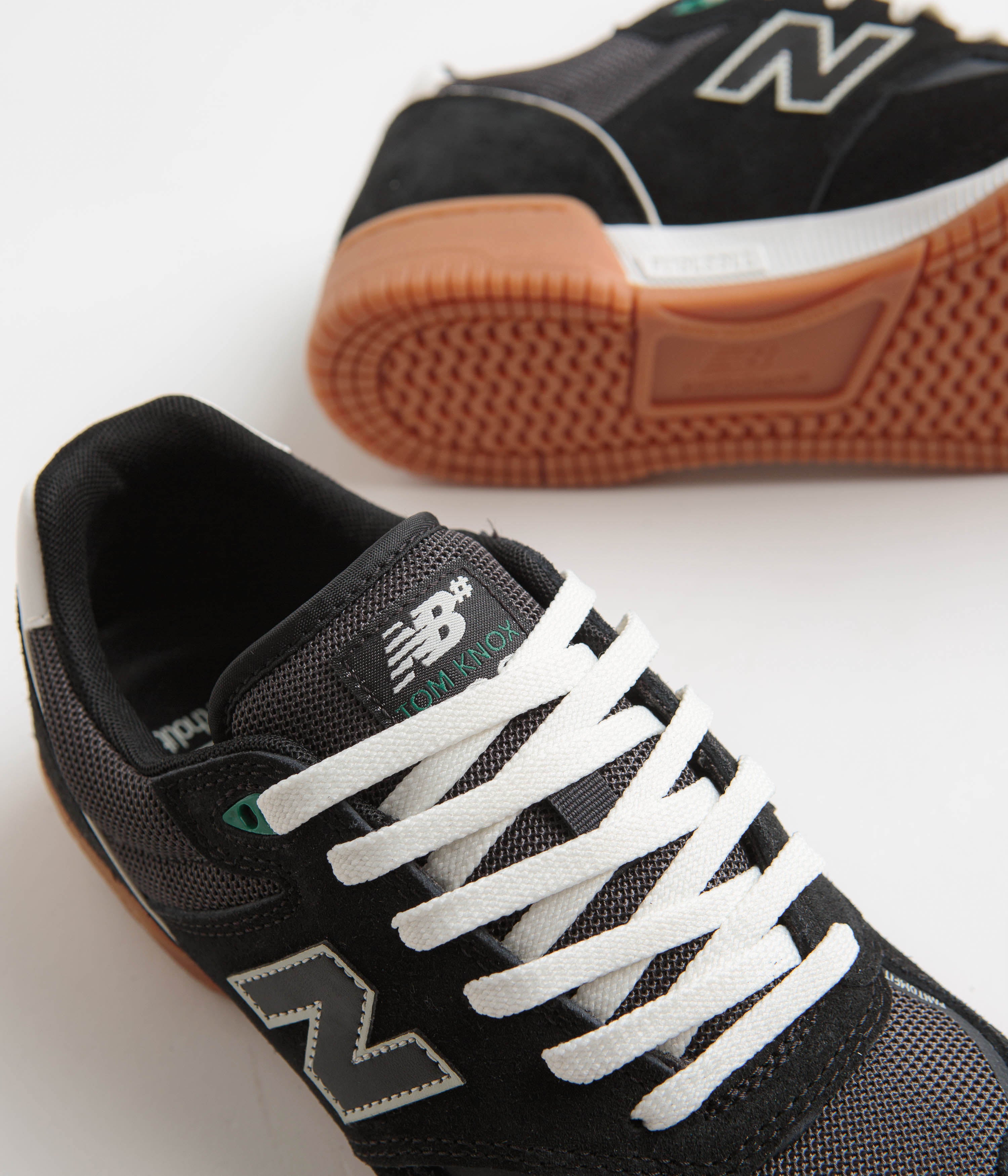 New Balance Numeric 600 Tom Knox Shoes - Black / Gum | Flatspot