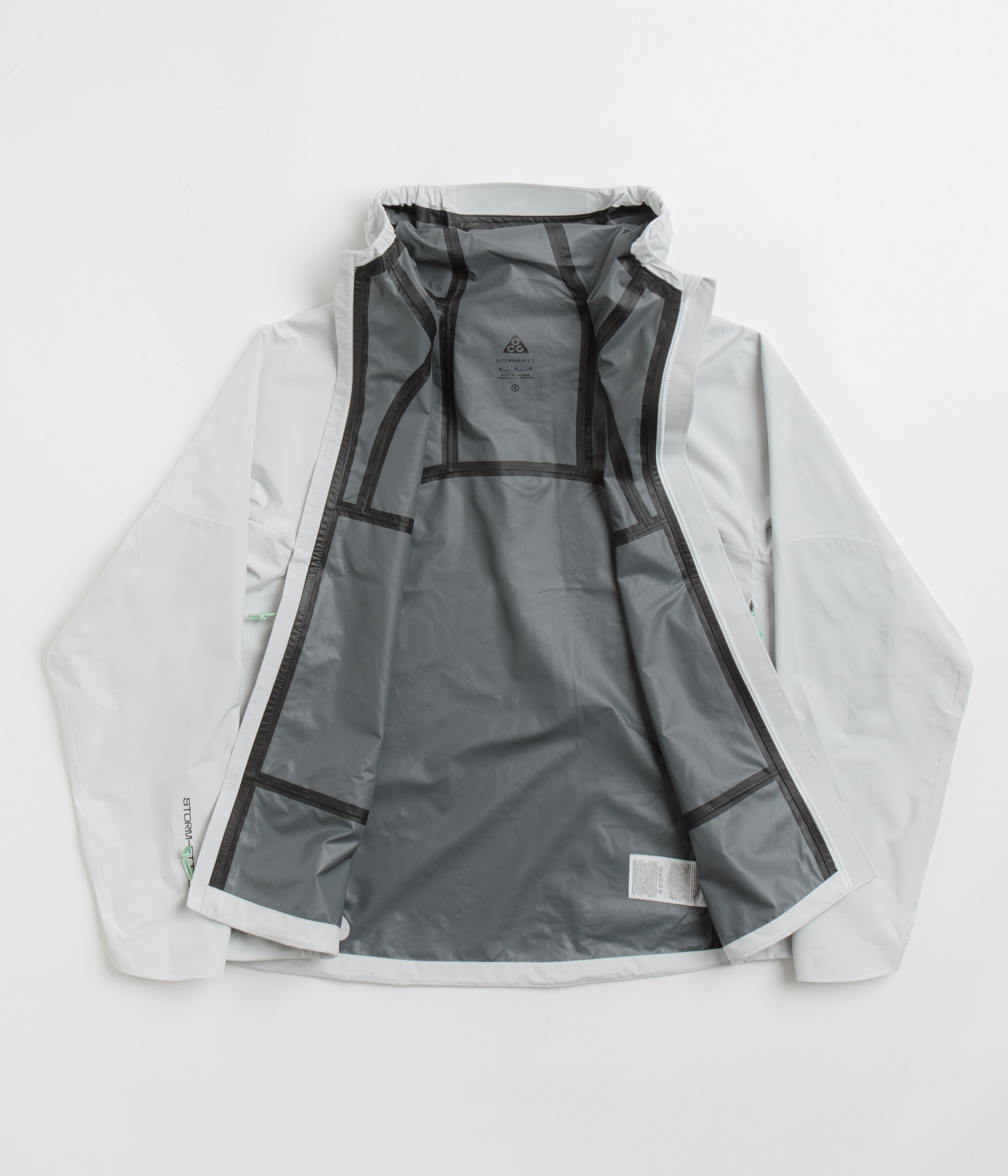 Nike ACG Womens Cascade Rains Jacket - Summit White / Black | Flatspot