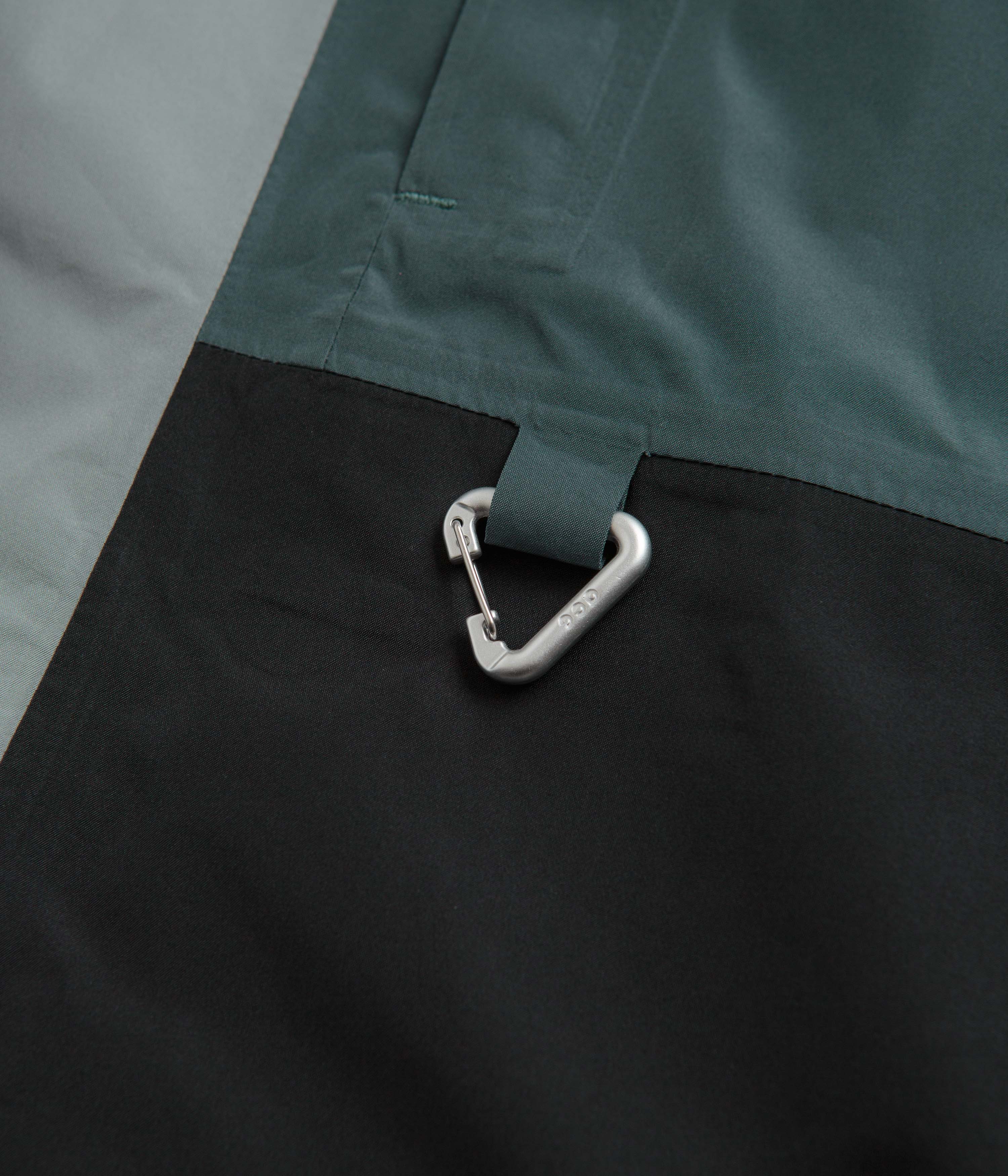 Nike ACG Womens Chain Of Craters Jacket - Faded Spruce / Gridiron / Su ...