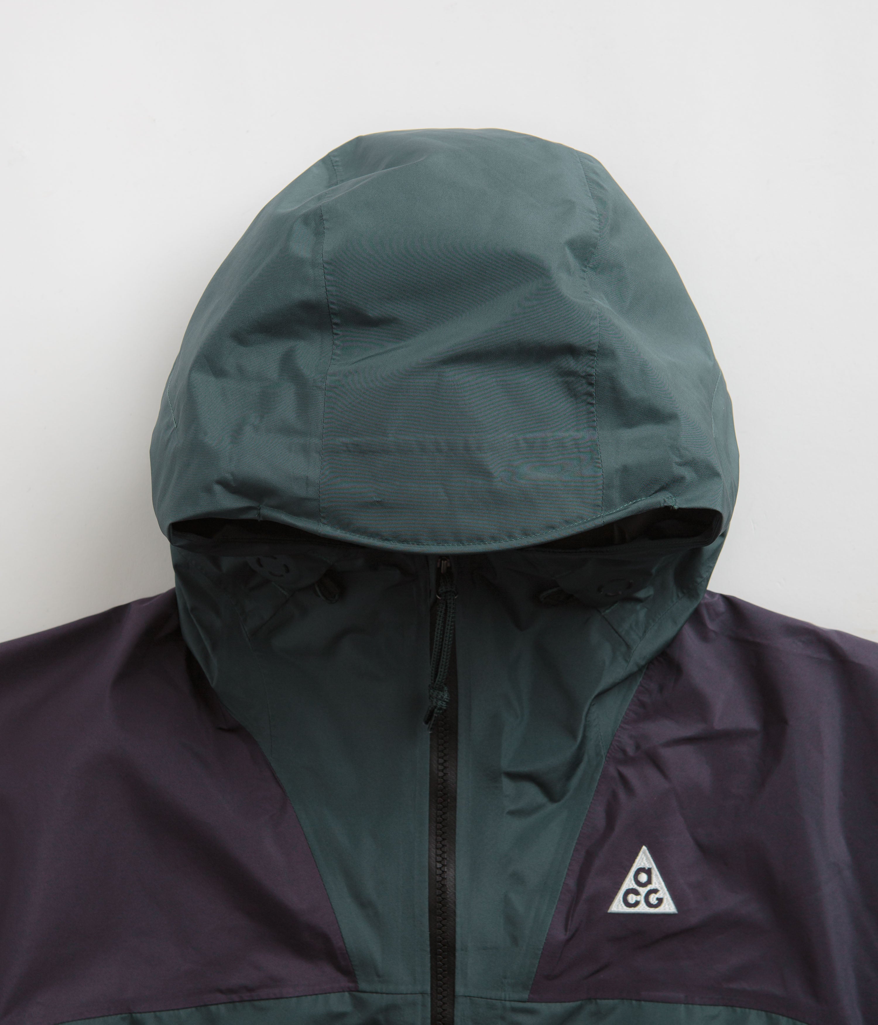 Nike ACG Womens Chain Of Craters Jacket - Faded Spruce / Gridiron / Su ...