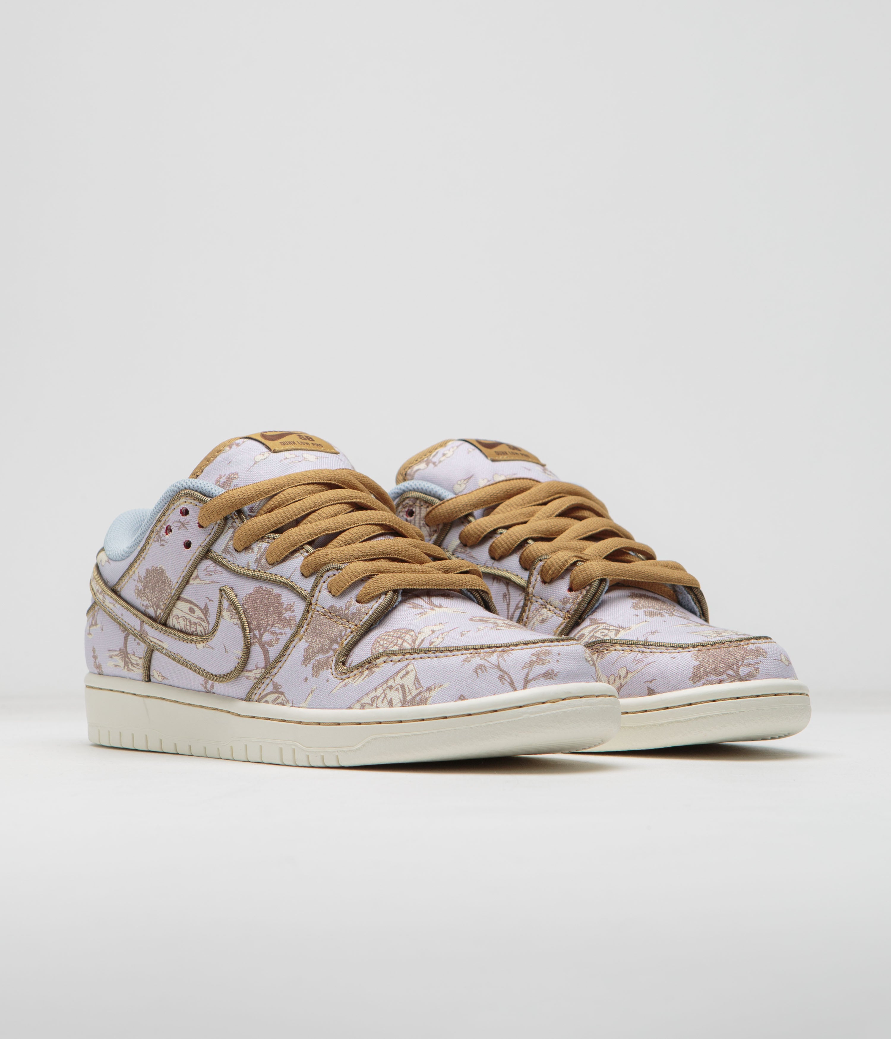 Nike SB City of Style Dunk Low Pro Premium Shoes - Football Grey / Coc ...