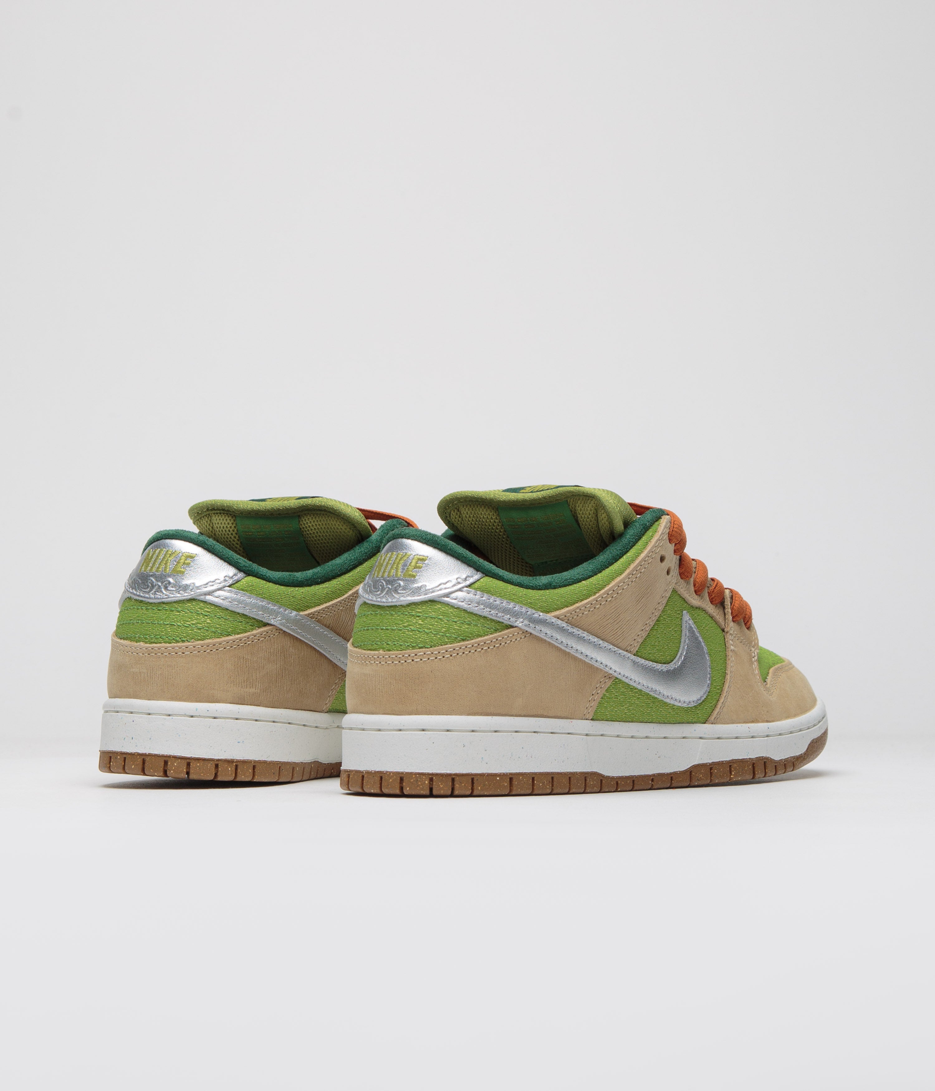 Nike SB Dunk Low Pro 'Escargot' Shoes - Sesame / Metallic Silver - Pea ...