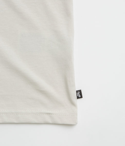 Nike SB Elephant T-Shirt - Light Bone | Flatspot