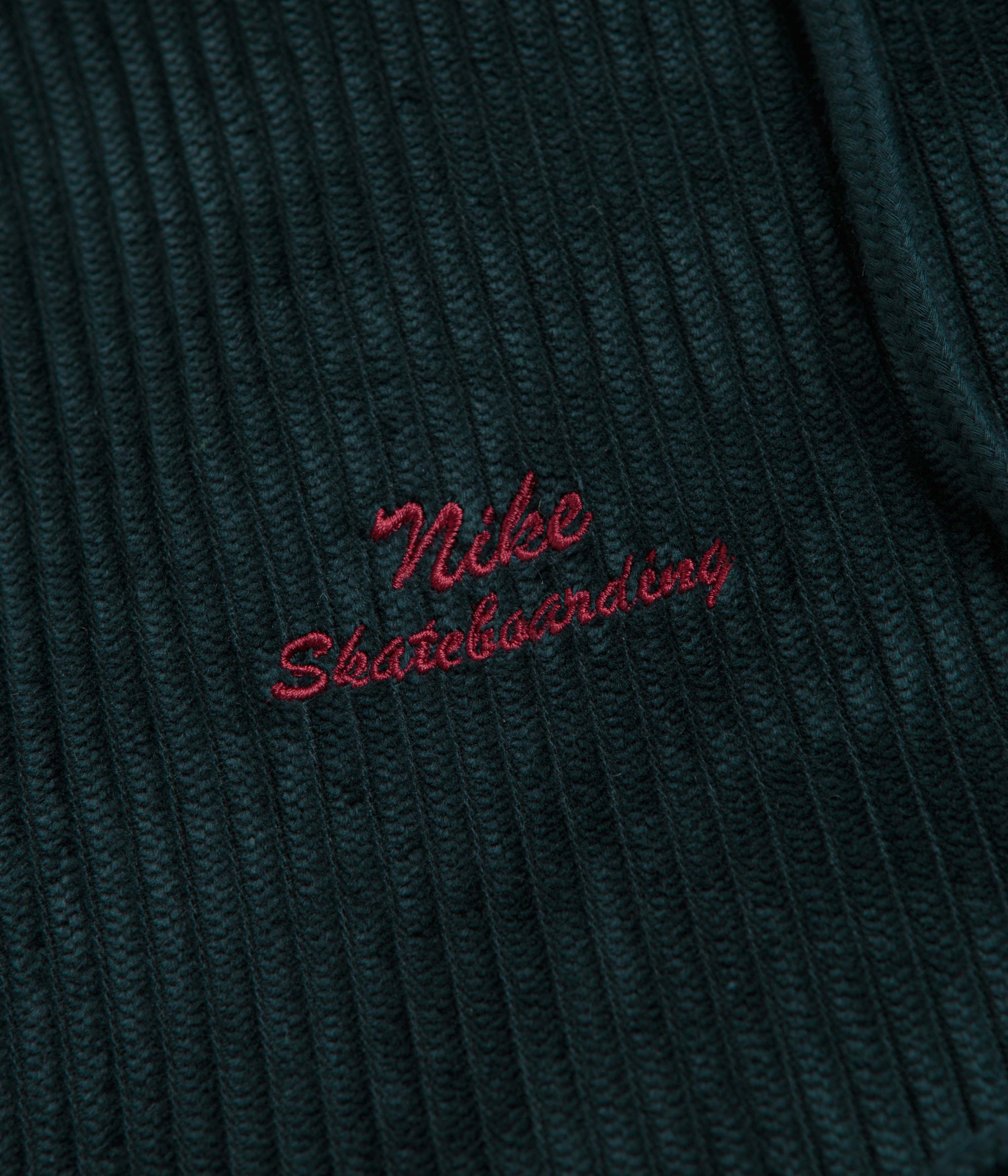 Nike SB Hooded Cord Jacket - Armory Navy / Hyper Royal | flatspot