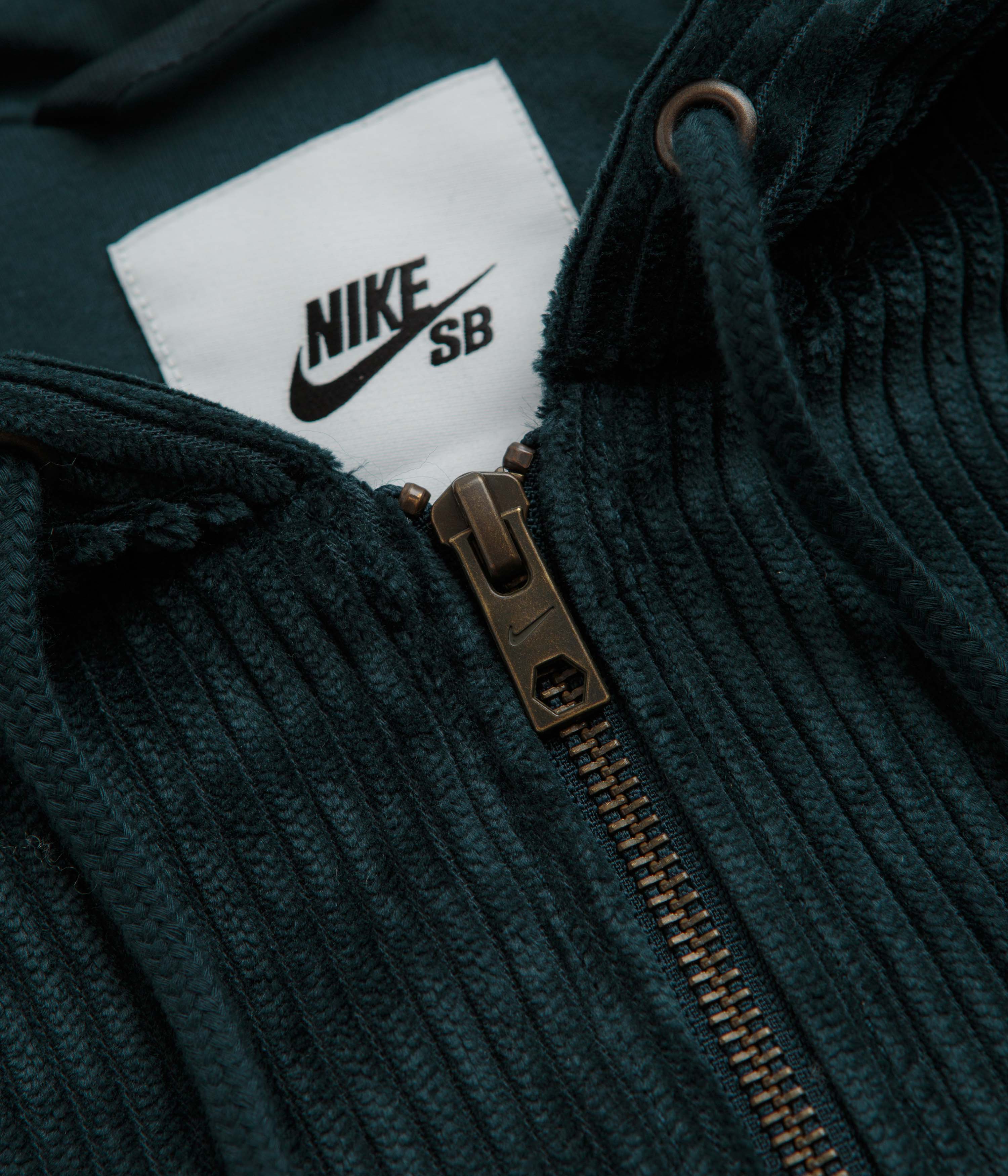 Nike SB Hooded Cord Jacket - Armory Navy / Hyper Royal | flatspot