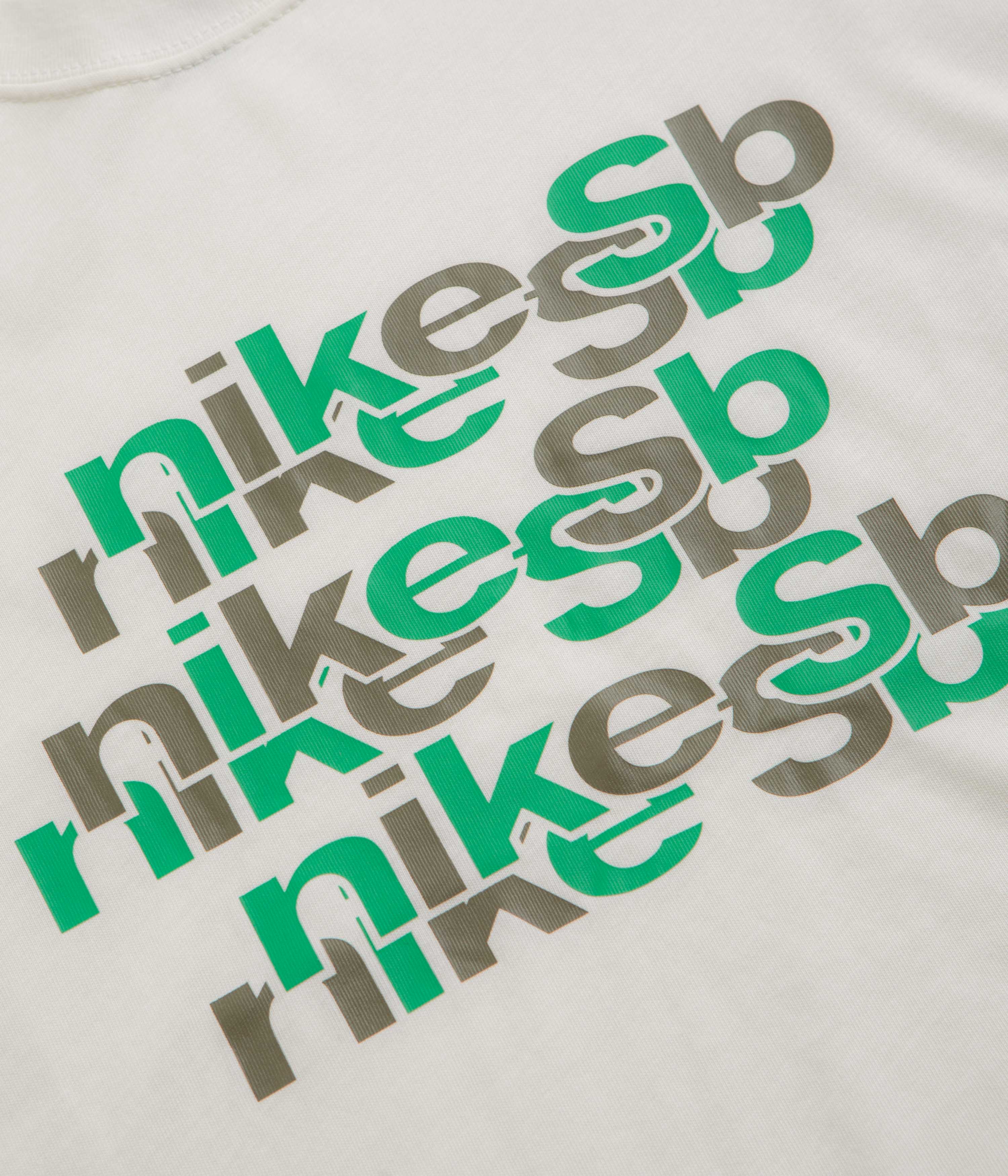 Nike SB Repeat Logo T-Shirt - Sail | Flatspot