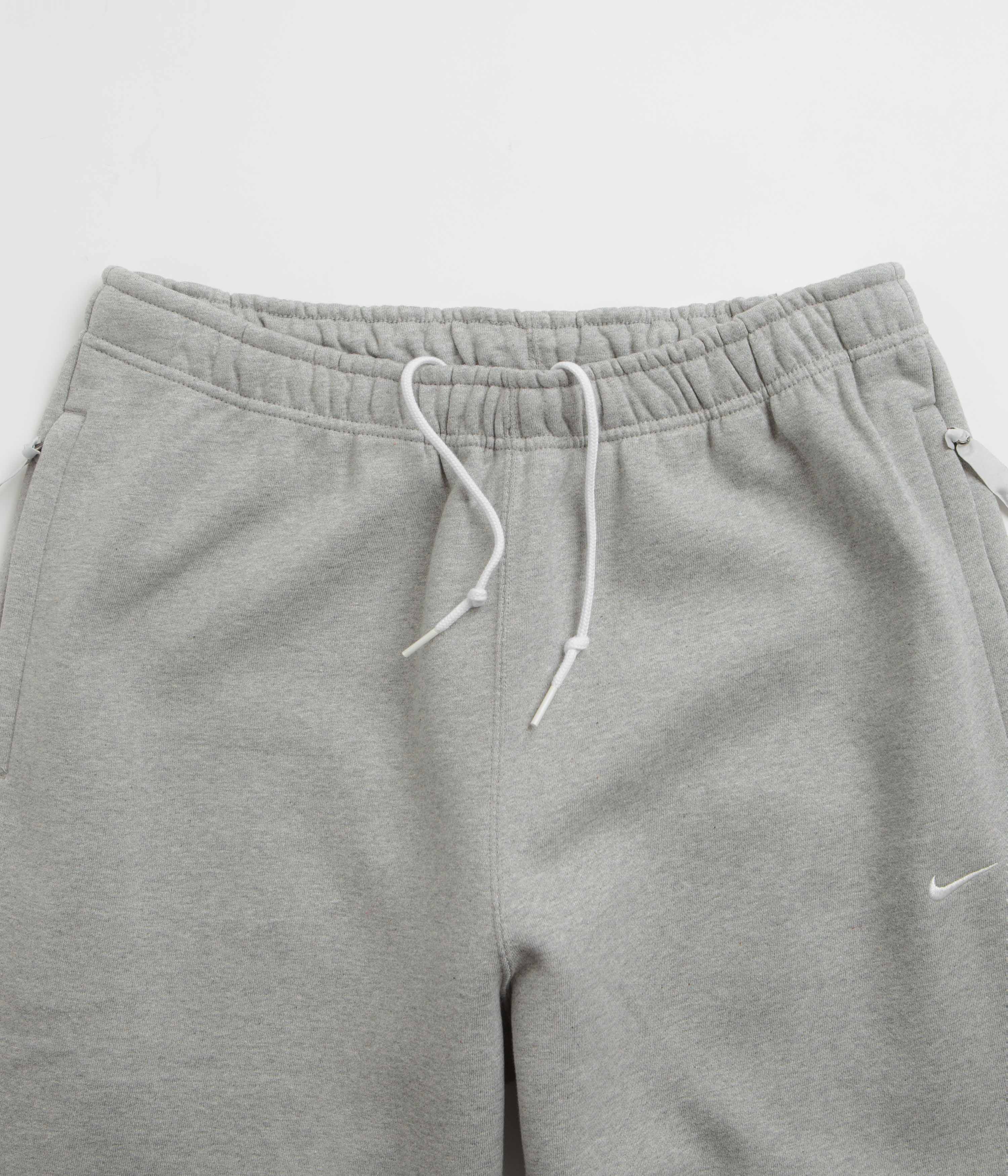 Nike Solo Swoosh Sweatpants - Dark Grey Heather / White | Flatspot