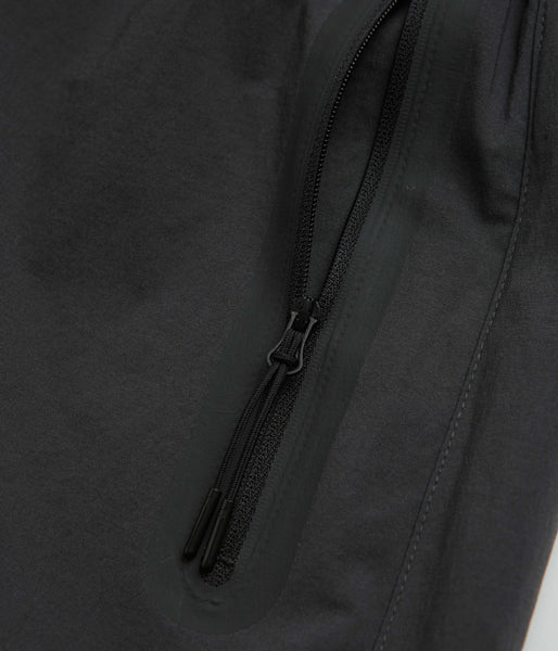 Nike Tech Woven Pants - Anthracite | flatspot