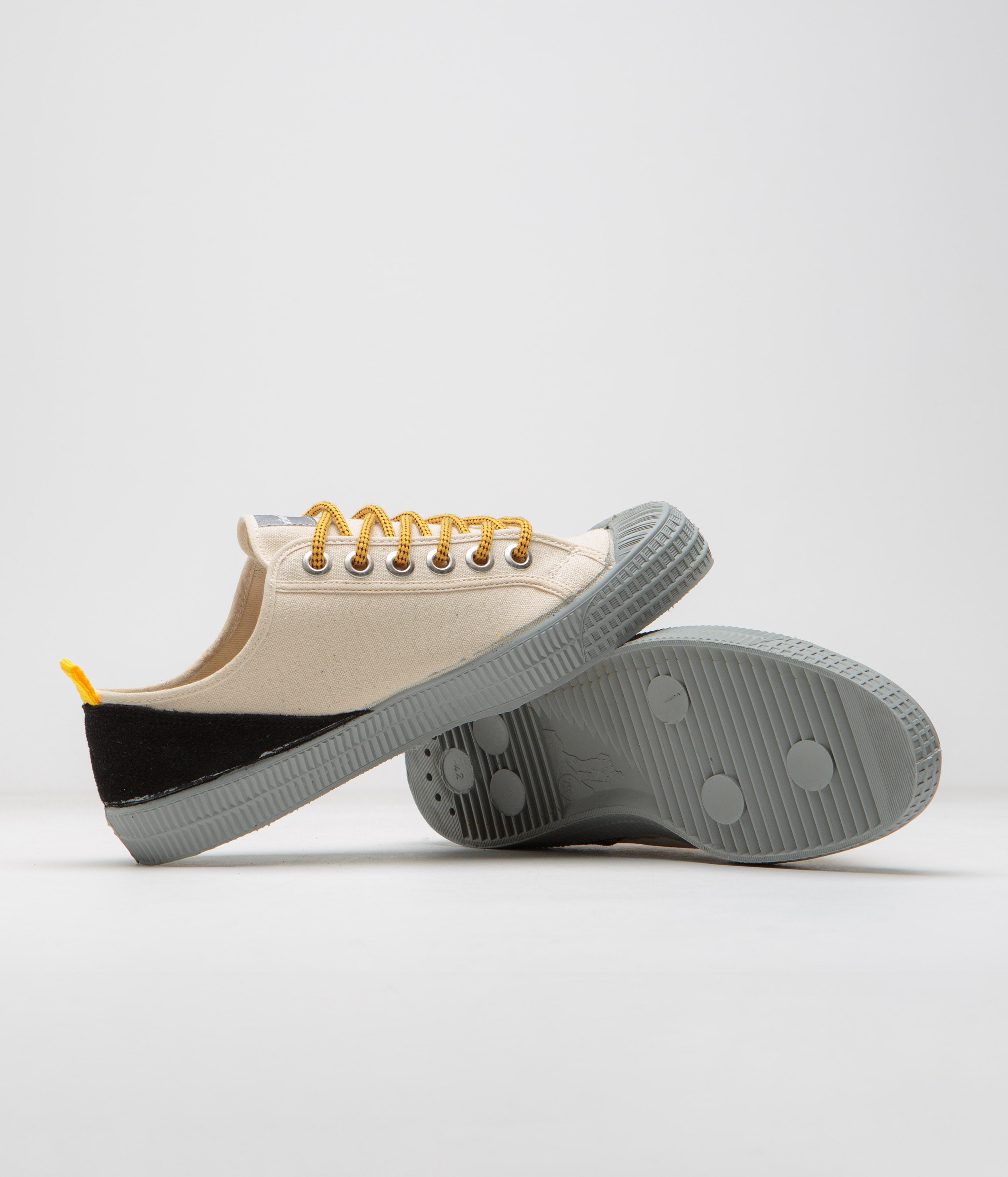 Novesta Star Master Summer Hiker Shoes - 99 Beige / Black / 212 Grey ...