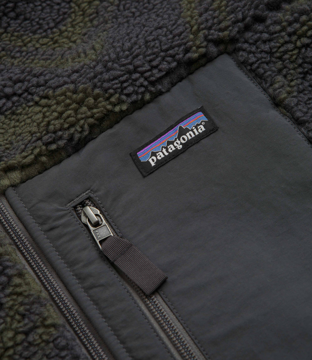Patagonia Classic Retro-X Jacket - Currents: Forge Grey - Order by 3pm ...