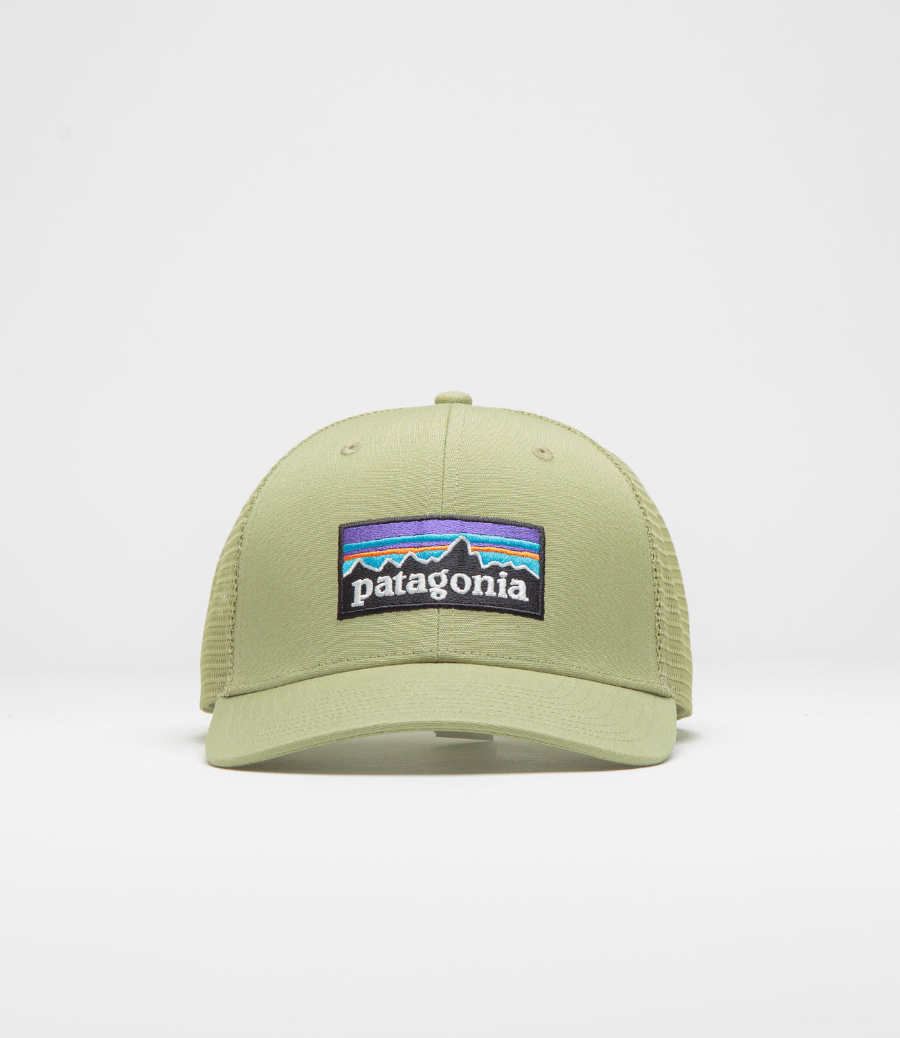 Patagonia P-6 Logo Trucker Cap - Gumtree Green | Flatspot