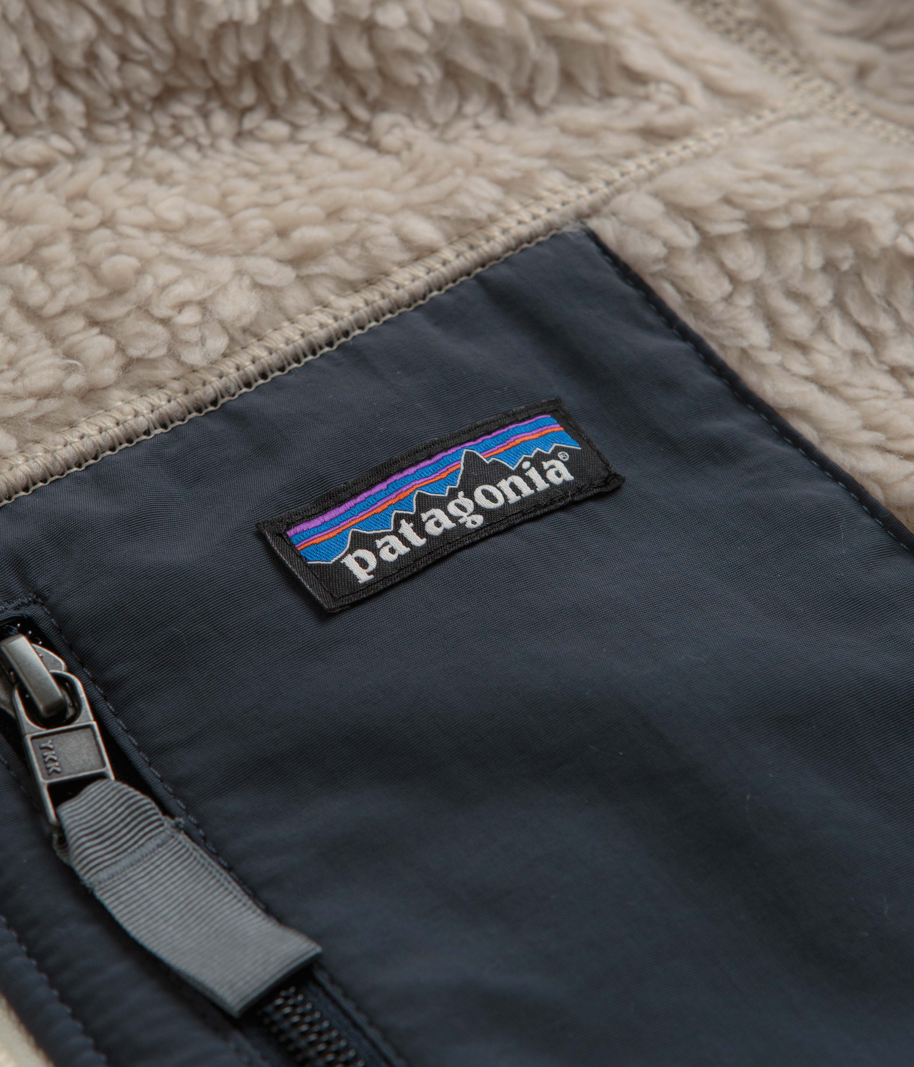 Patagonia Womens Classic Retro-X Jacket - Natural / Smolder Blue | Flatspot