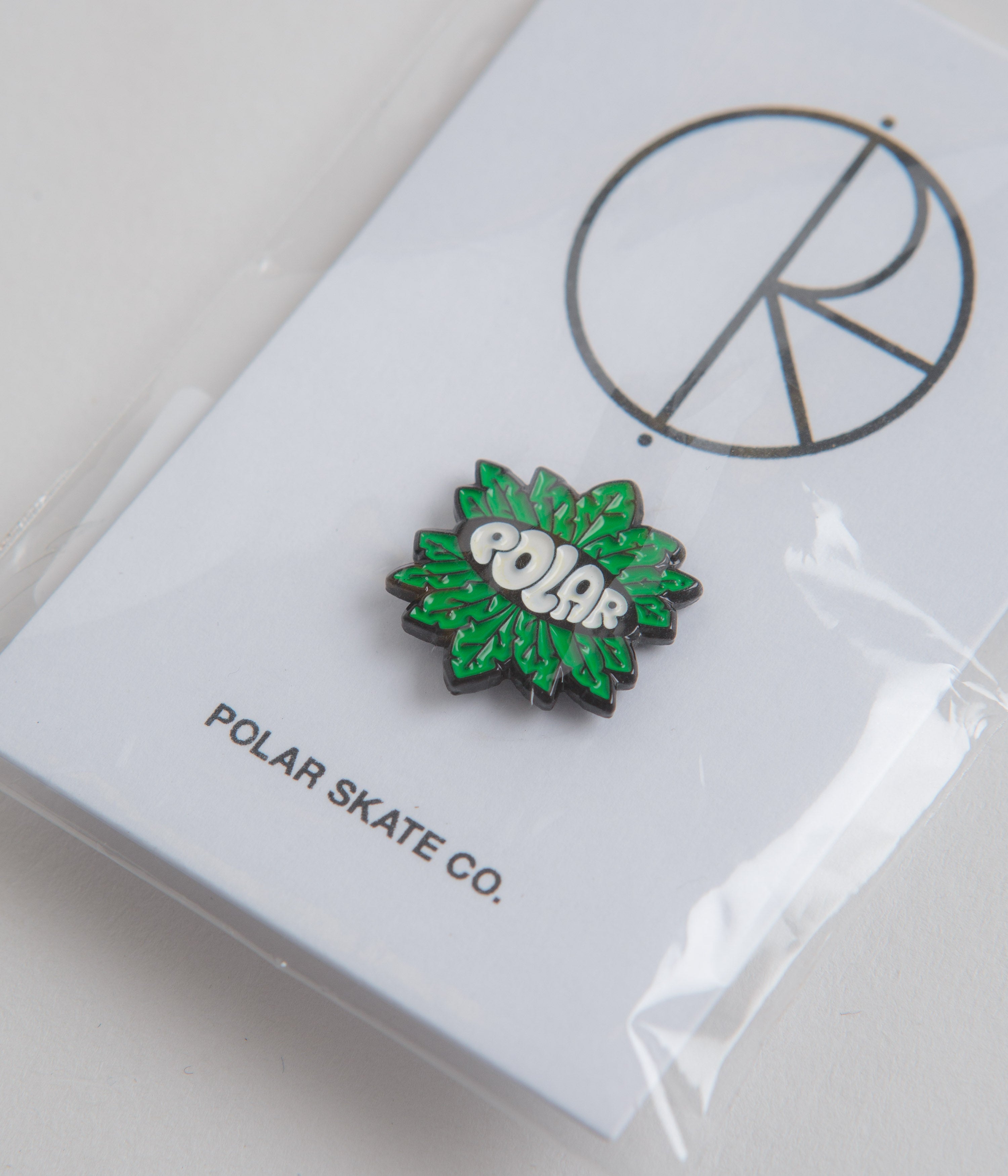 Polar Leaves Pin - Multi | Flatspot