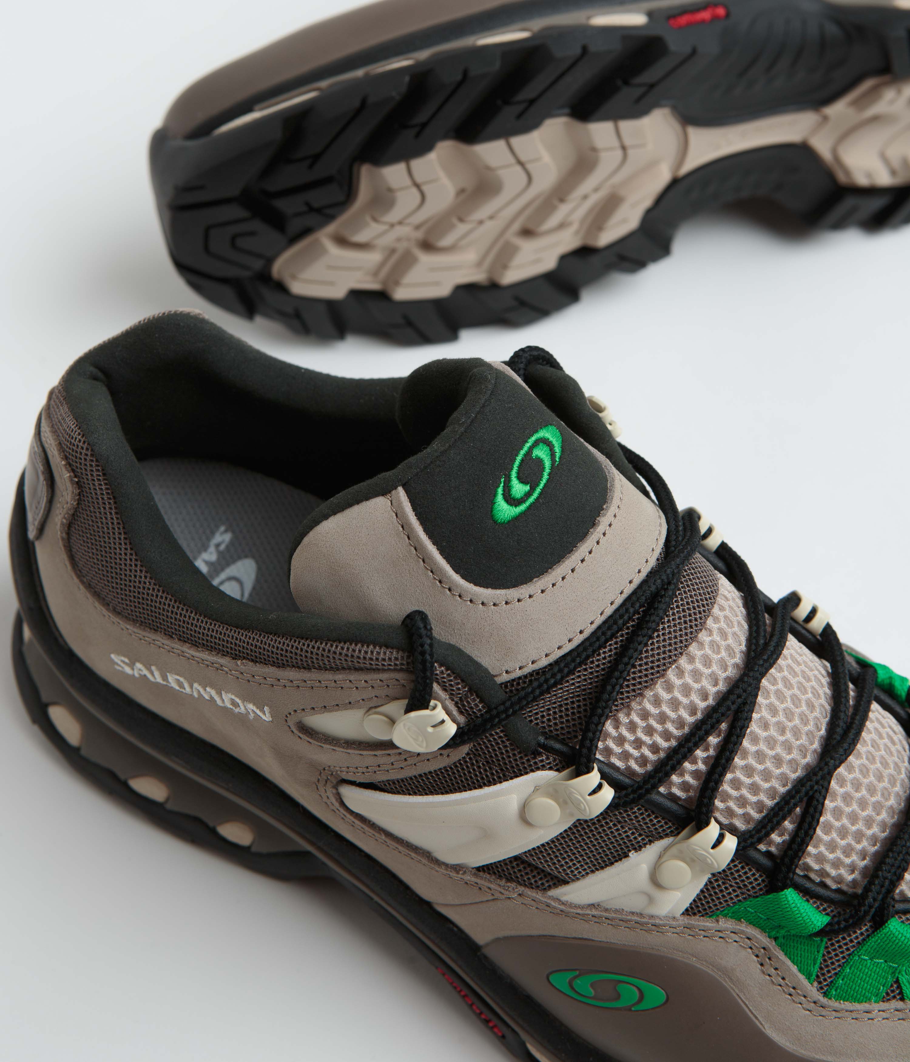 Salomon XT-Quest 2 Shoes - Falcon / Cement / Bright Green | flatspot