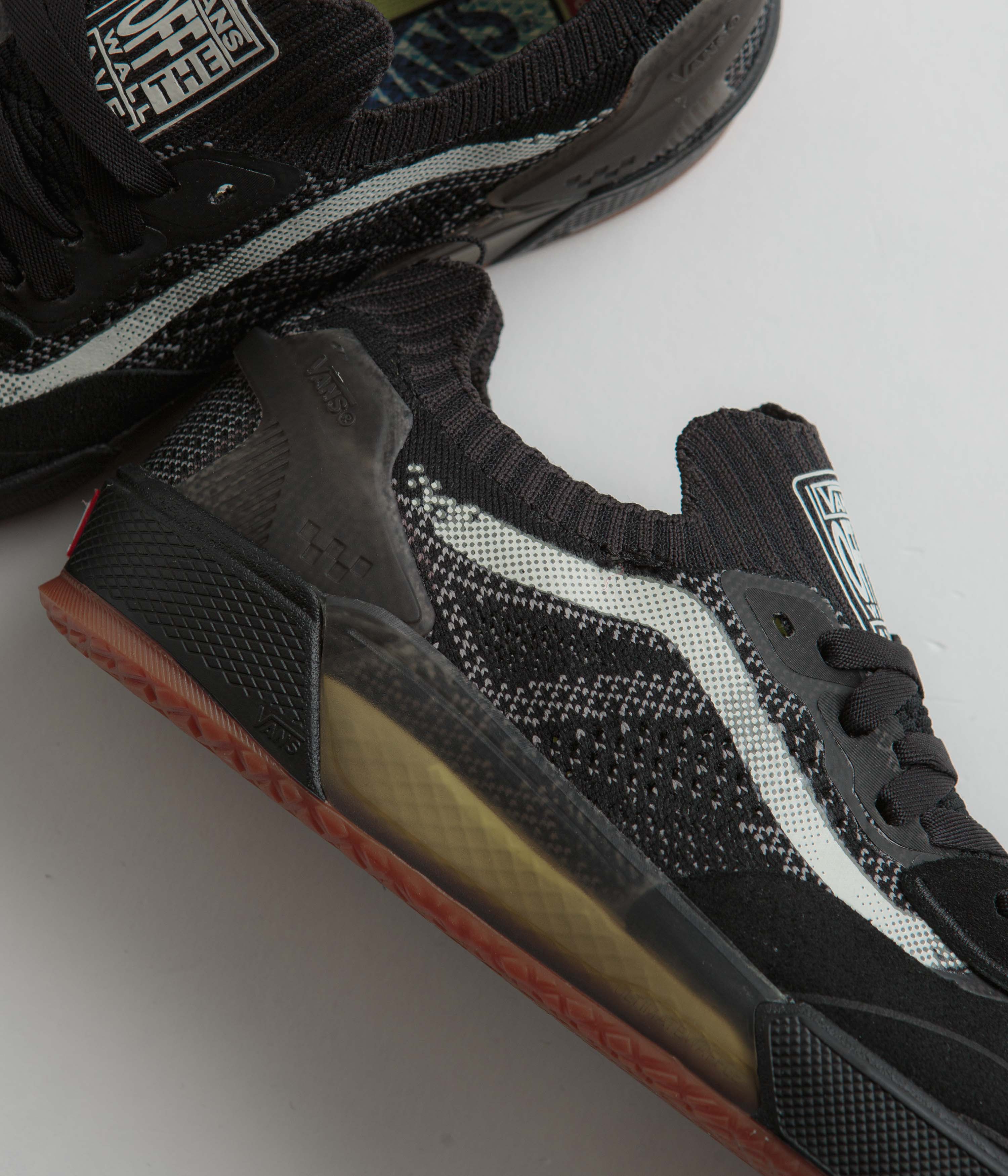 Vans AVE 2.0 Knit Shoes - Black / Carbon | Flatspot