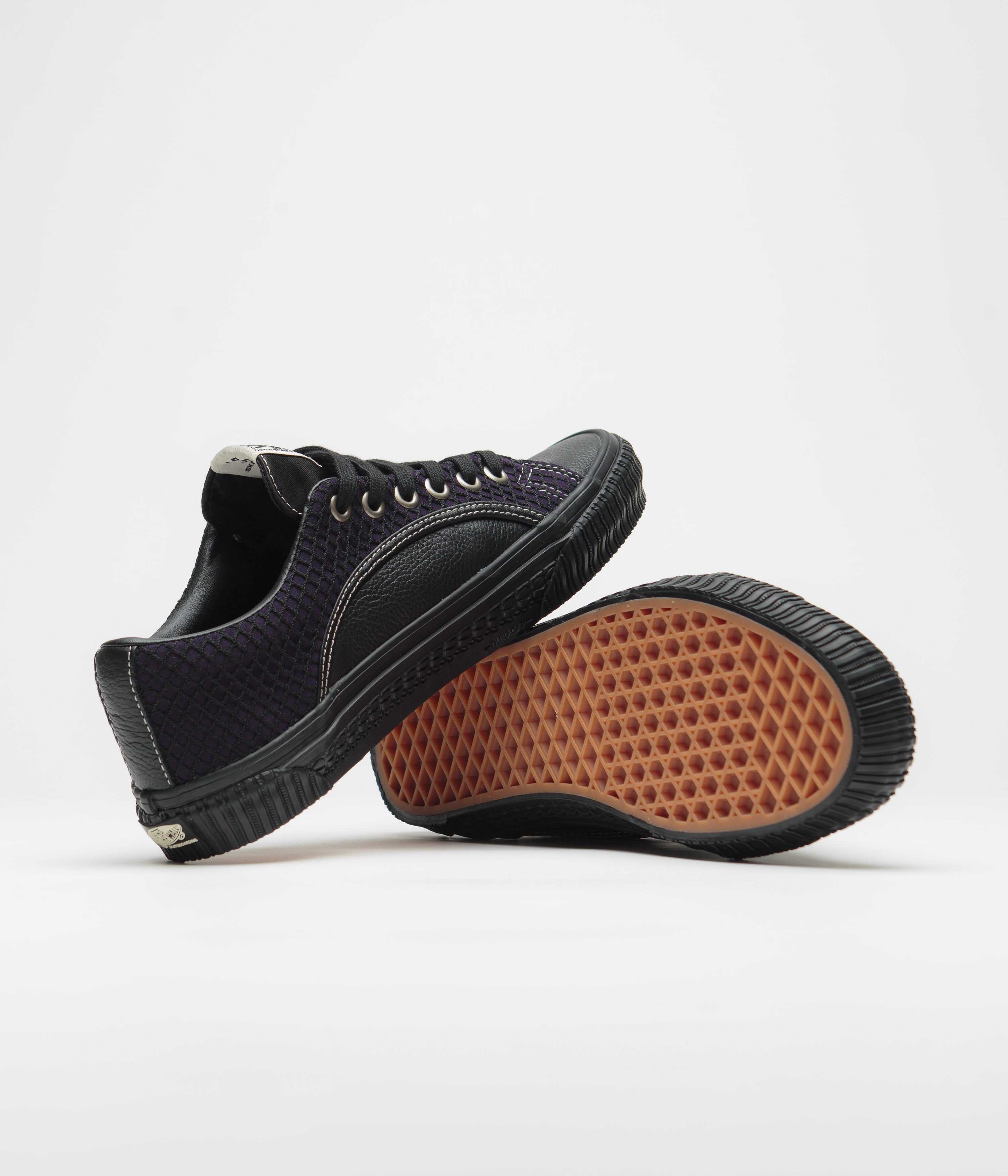 Vans Skate Lampin Shoes - (Pass Port) Black | Flatspot