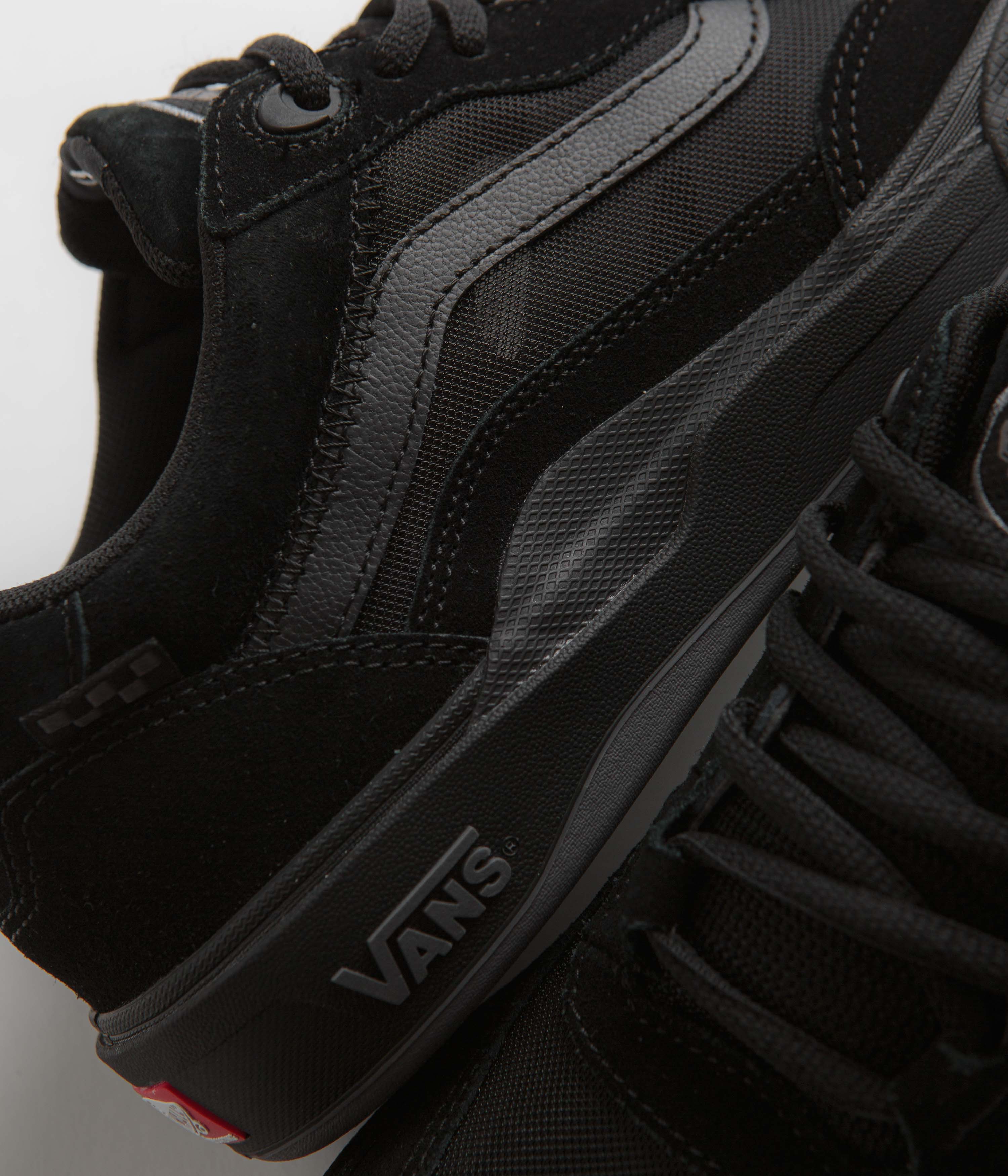 Vans Wayvee Shoes - Black / Black | Flatspot