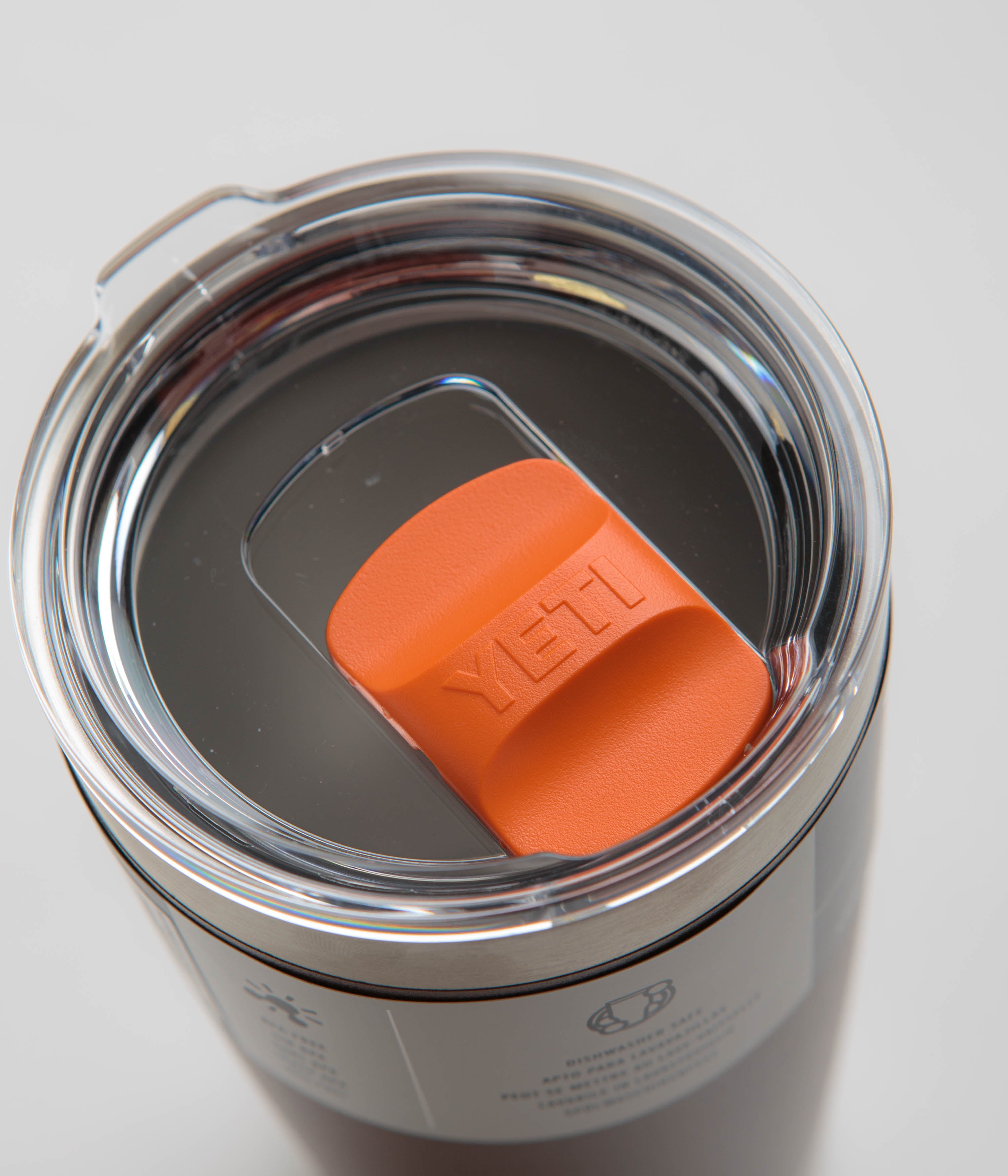 Yeti Rambler Tumbler V2 20oz - Wetlands Brown | Flatspot