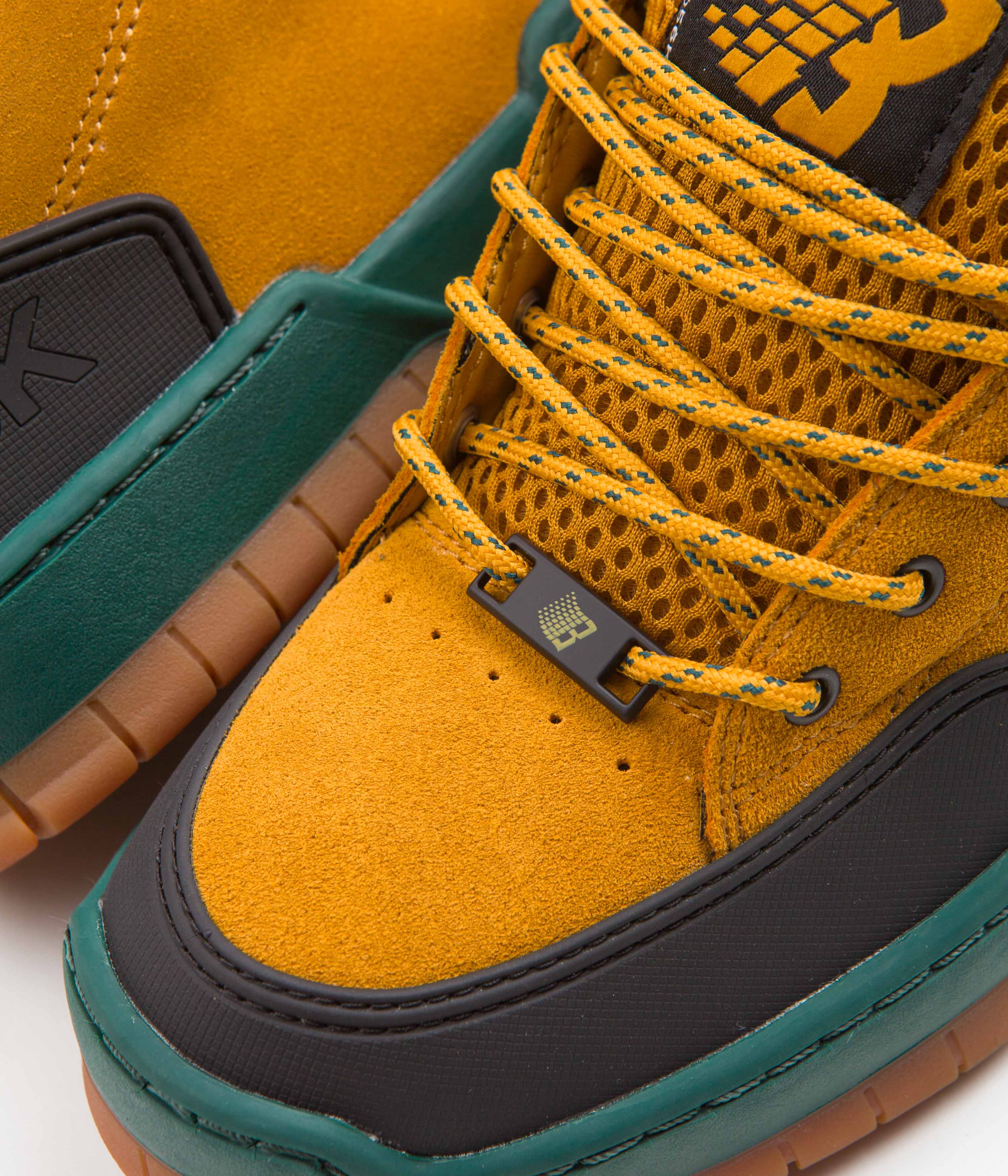 DC x Bronze 56K Clocker 2 Shoes - Wheat / Black | Flatspot