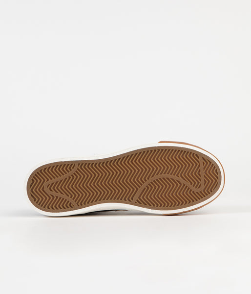 New Balance Numeric Pro Court 212 Shoes - Black / White | Flatspot