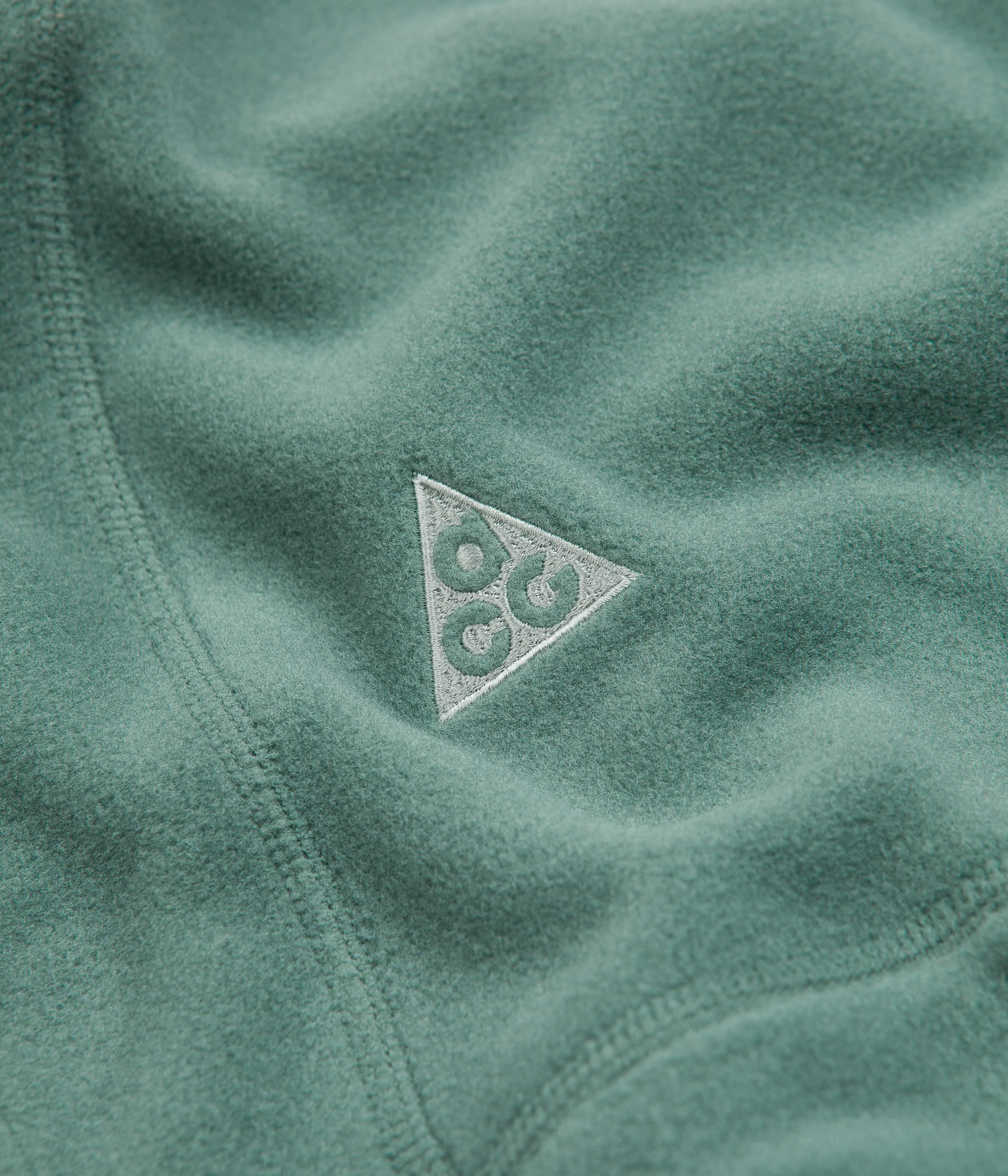 Nike ACG Therma-FIT Wolf Tree Hooded Fleece - Bicoastal / Matte Olive ...