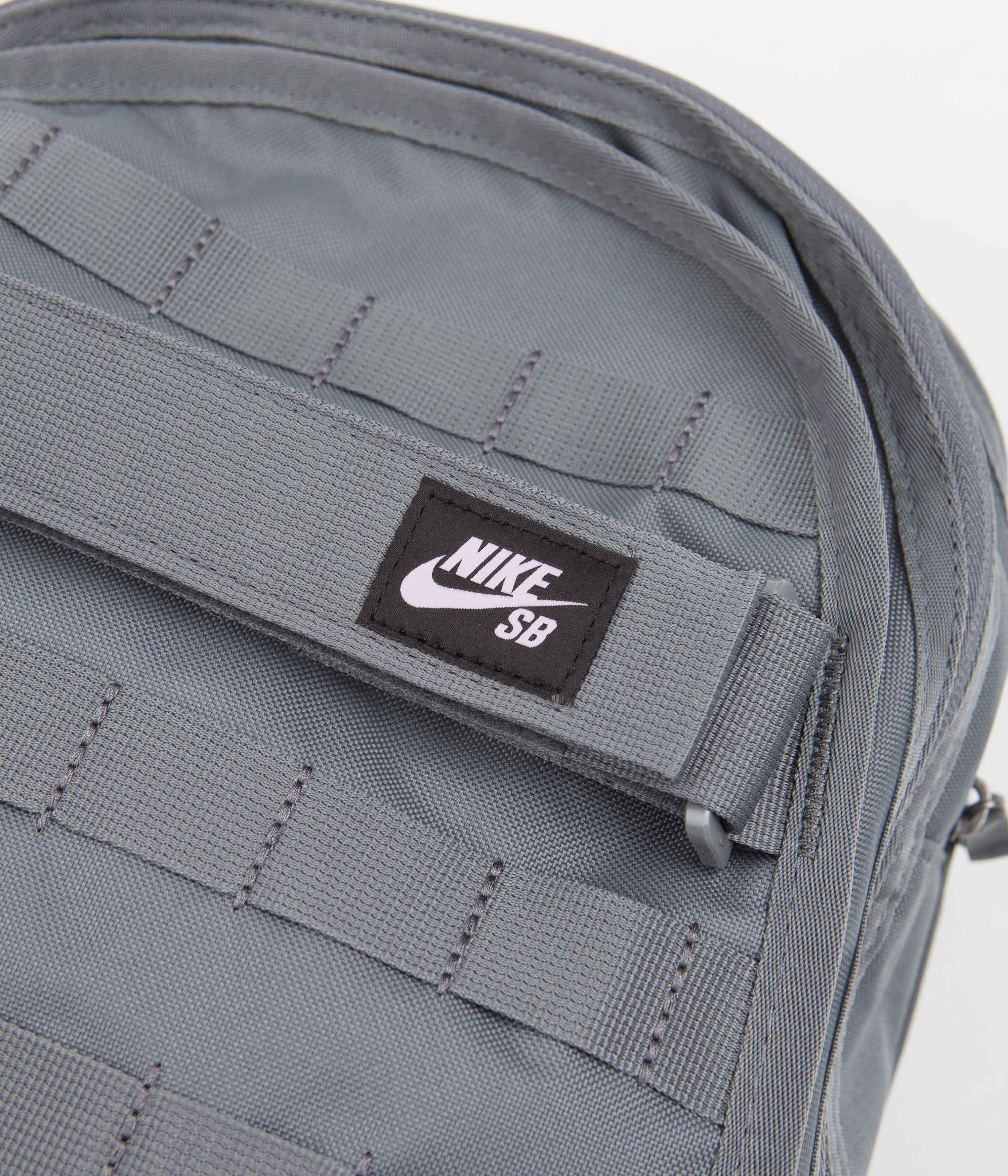 Nike SB RPM Backpack - Smoke Grey / Smoke Grey / Doll | Flatspot